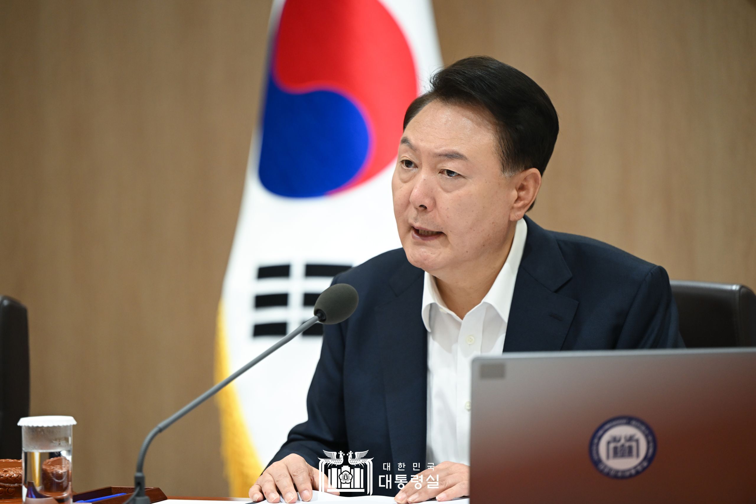 cpbc News : 尹 "25만원? 100억씩 주지?…현금 살포 포퓰리즘"