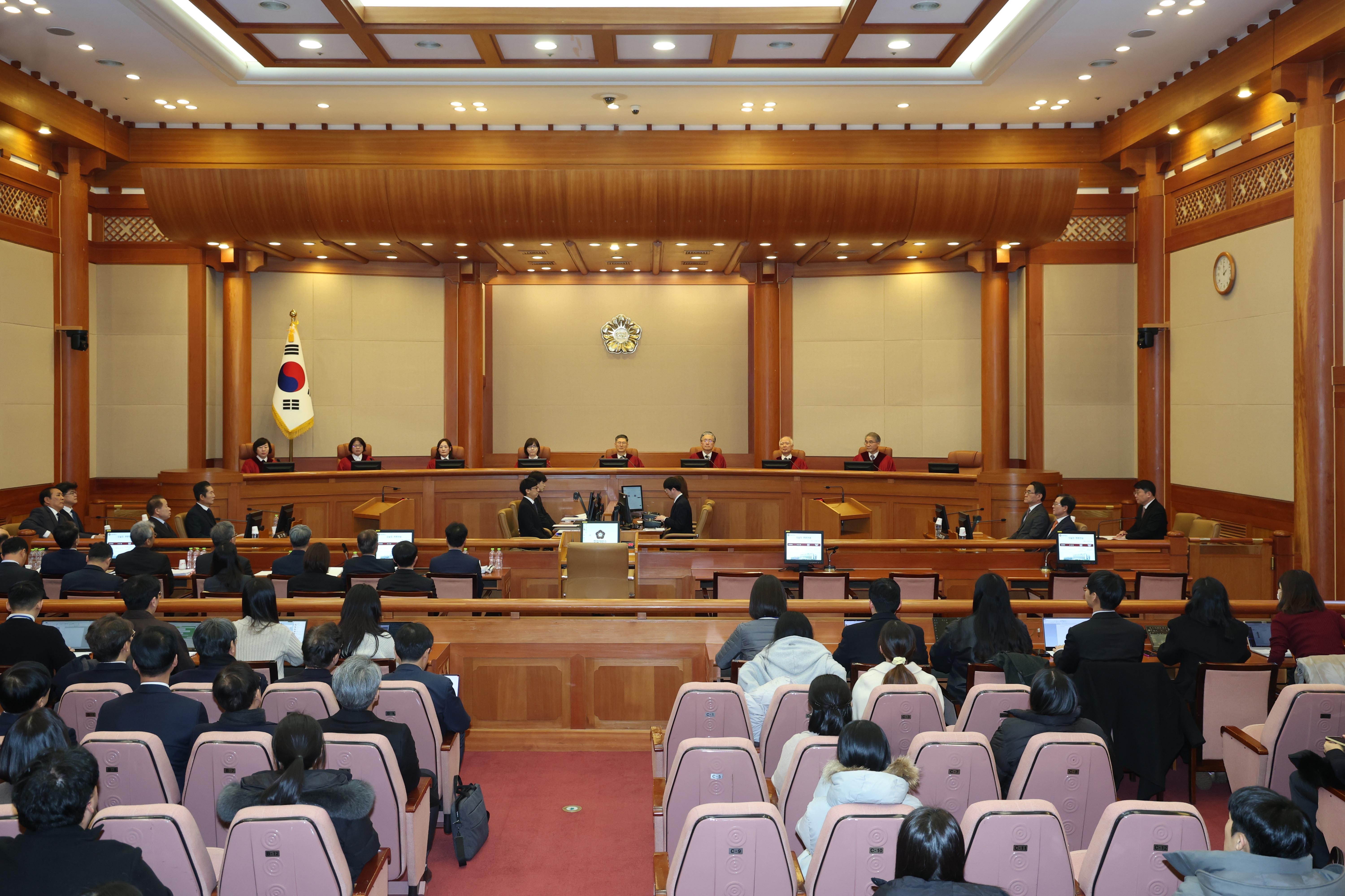 cpbc News : 윤 대통령 헌재 탄핵심판 직접 출석…헌정사 처음