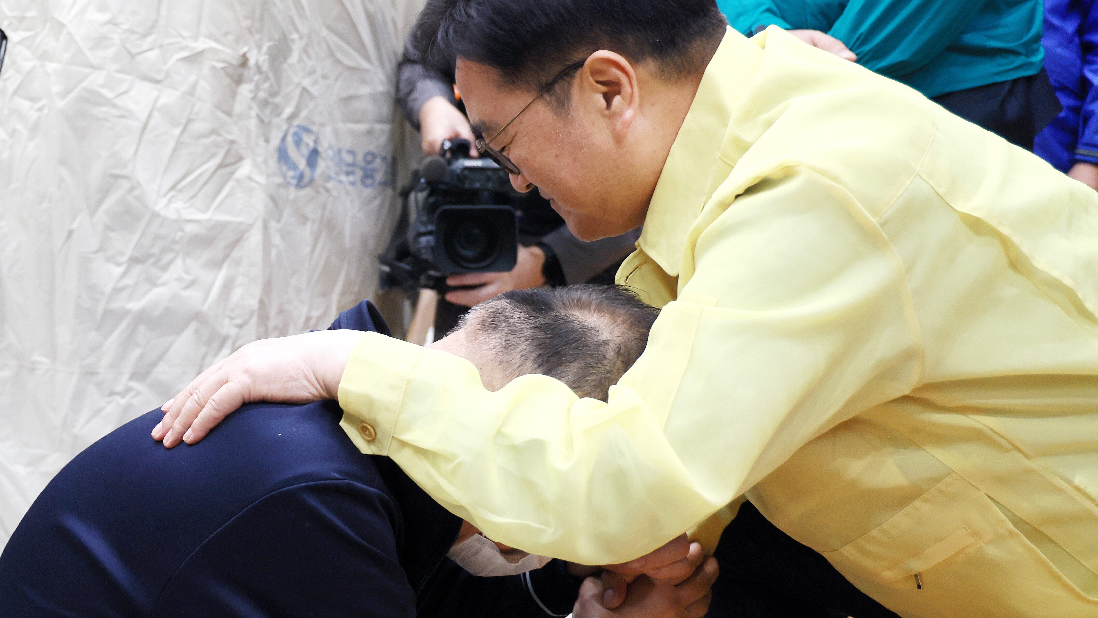 cpbc News : 우원식 국회의장, 산불 피해 현장 찾아 추경 편성 약속