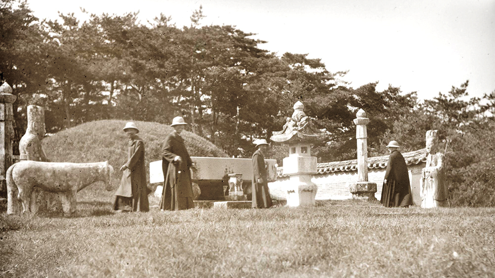 cpbc News : A German Monk’s Pilgrimage to the Tomb of Korea’s Last Empress